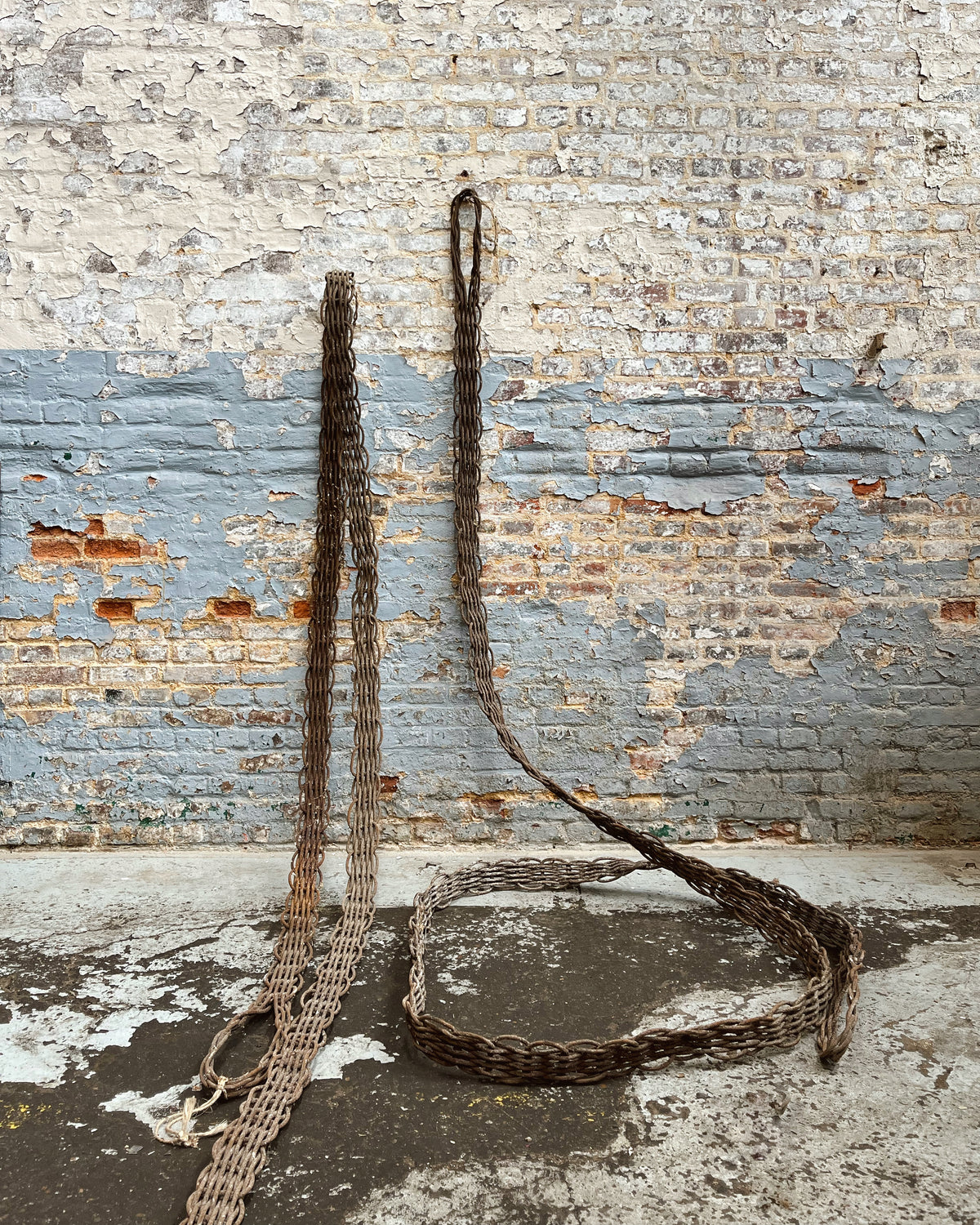 Old slings– Réjane Brocante